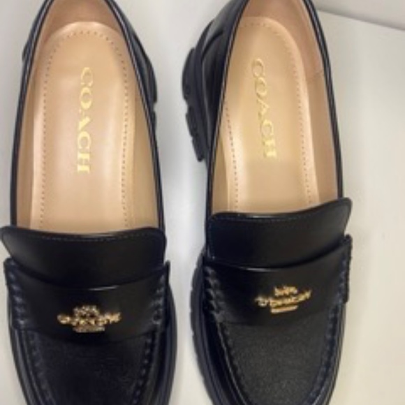 Coach | Shoes | New Coach Ruthie Loafers In Black Size 55 Gold Logo And ...